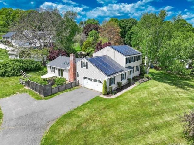 41 Orchard Hill Dr, Southington, CT 06489