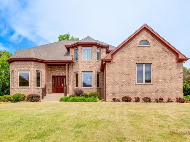 41 Park View Ln, Hawthorn Woods, IL 60047