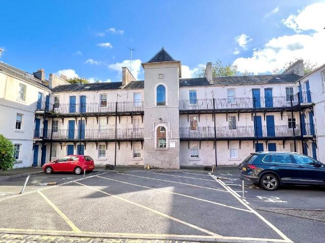 41, Patriothall, Edinburgh, EH3 5AY 1 bed flat to rent £1,150 pcm £265 pw