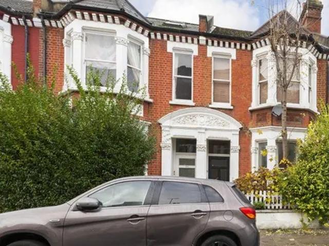 41 Pennard Road, London, W12 8DS, United Kingdom | 4 bed apartment for rent #129953113 | Rentberry