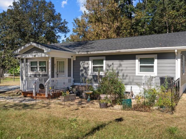 41 Peace Road