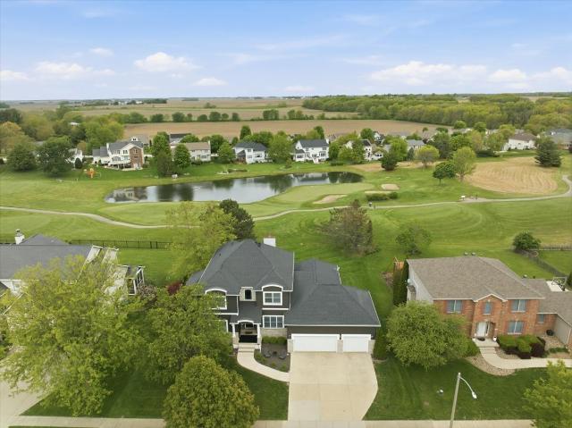 41 Pebblebrook Court
