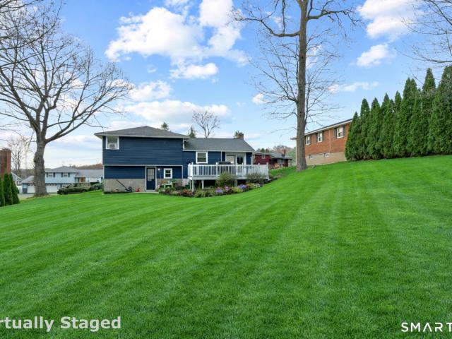 41 Pine Tree Ridge, Meriden, CT 06450 | MLS #24167 | Compass
