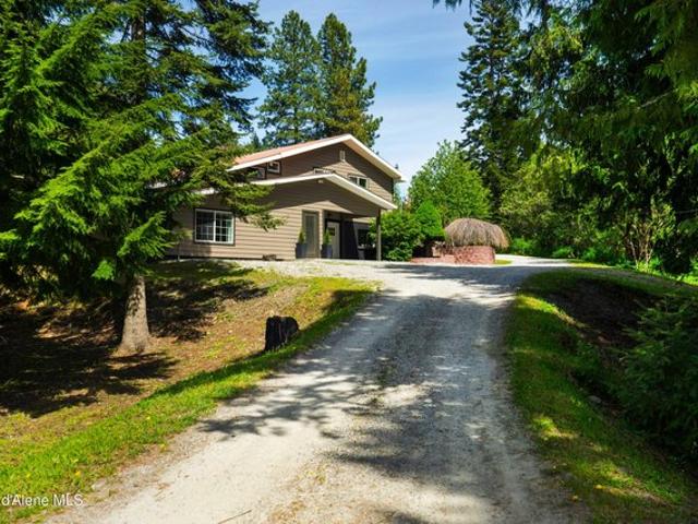 41 Pinecone Rd, Sandpoint, ID 83864