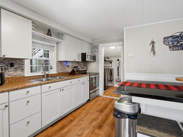 41 Rand Hill Road