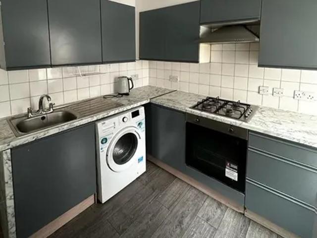41 Raven Row, London, E1 2EG, United Kingdom | 2 bed apartment for rent #165461327 | Rentberry