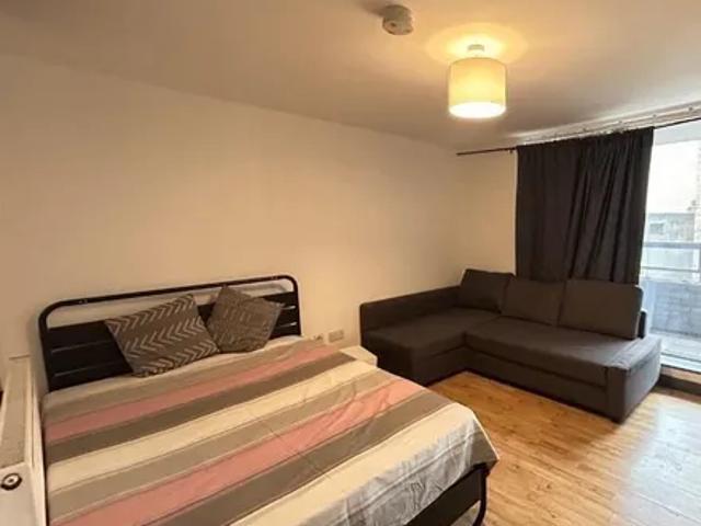 41 Raven Row, London, E1 2EG, United Kingdom | Room for rent #166931390 | Rentberry