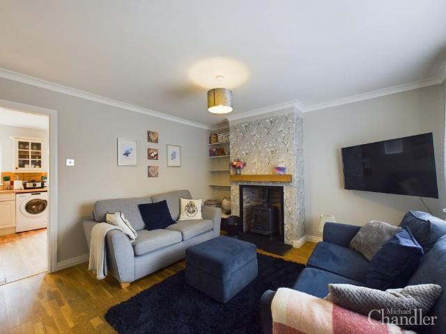 41 Ravenhill Court, Belfast, BT6 8FS