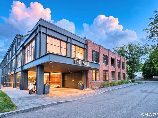 41 Richmondville Ave Unit 102, Westport, CT 06880