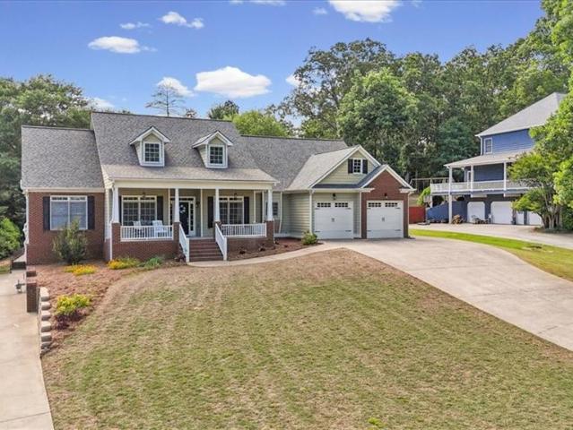 41 River Walk Parkway