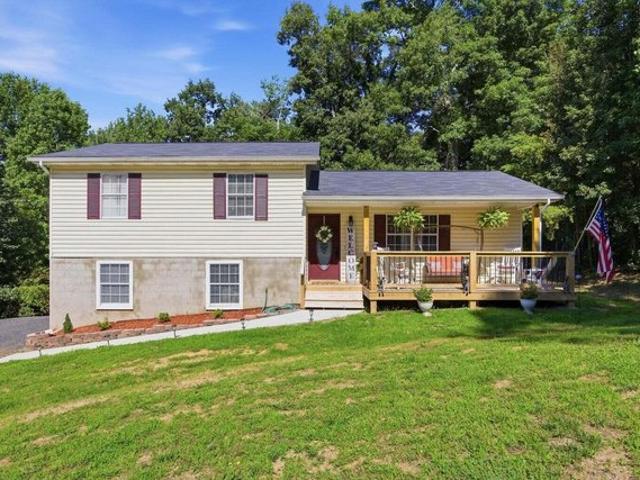 41 Ronnie Ln, Tunnel Hill, GA 30755