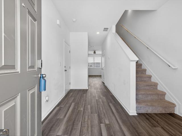 41 Rydal Way