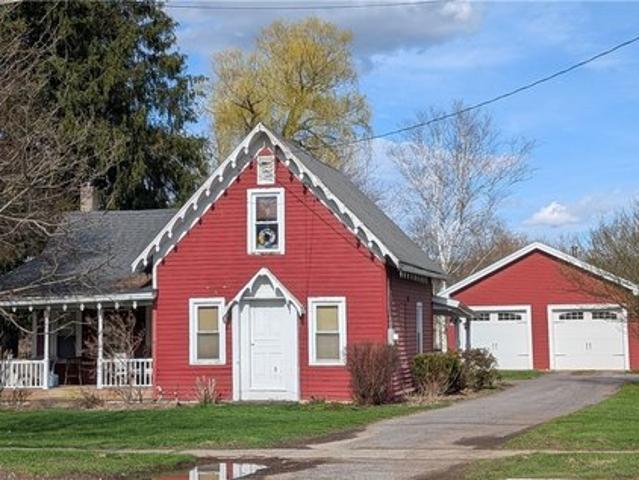41 S Main St, Earlville, NY 13332