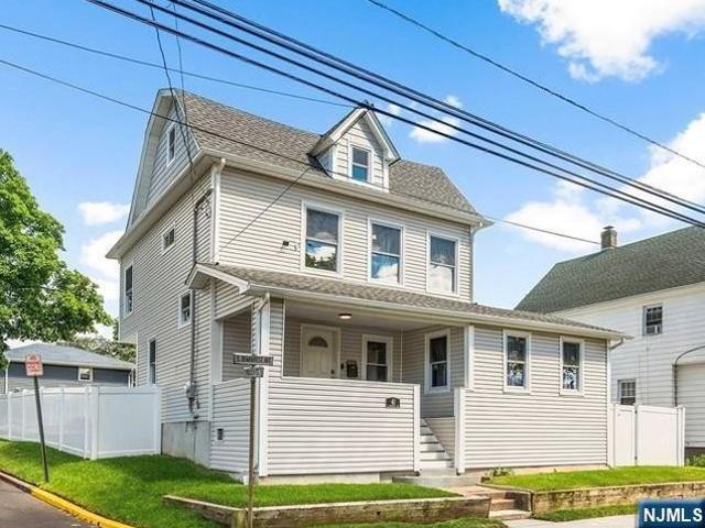 41 S Demarest Ave, Bergenfield, NJ 07621