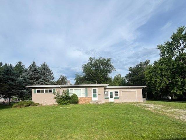 41 Sadowski Ct, Decatur, IL 62521