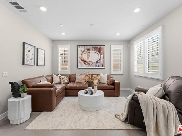 41 Savannah Ct, Pomona, CA 91766