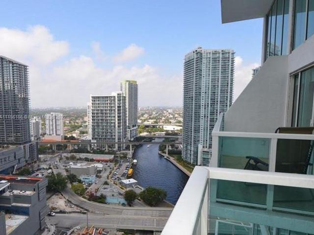 41 SE 5th St #1712 Miami, FL 33131