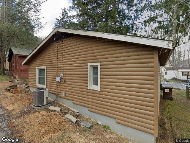41 Shirdash St, Maggie Valley, NC 28751