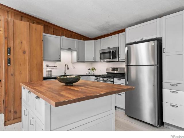 41 Silver Spruce