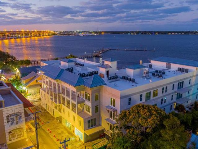 41 SW Seminole St #410, Stuart, FL 34994