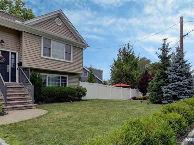 41 Strickland Avenue