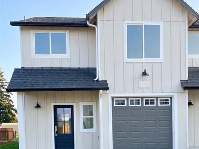 41 Sussex Ct, Sequim, WA 98382