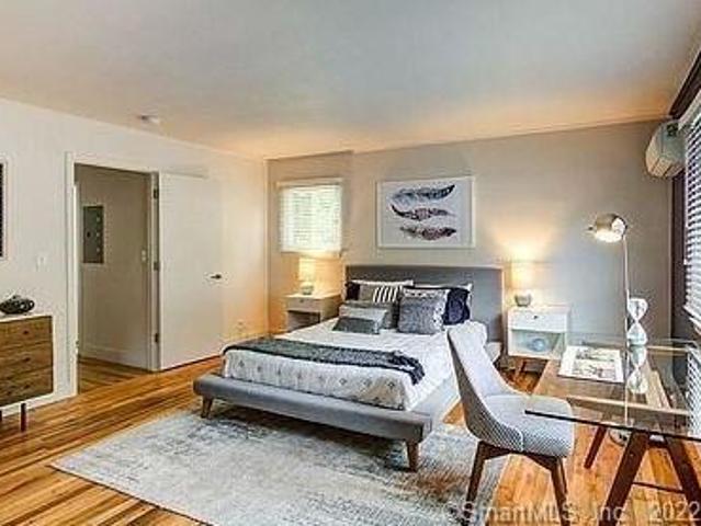 41A Wolfpit Ave #4L Norwalk, CT 06851