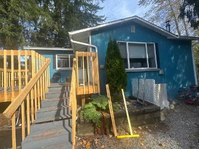41st Ave NW