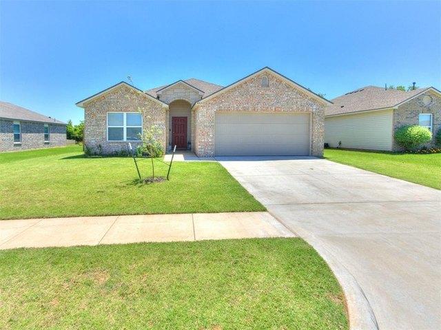 4204 Olivia St, Mustang, OK 73064