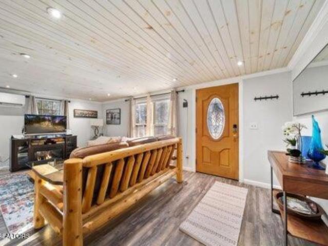 4204 Dellinger Hollow Rd 1
