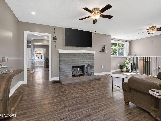 4204 Garden Drive