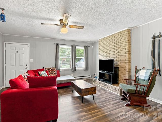 4204 Homeplace Drive