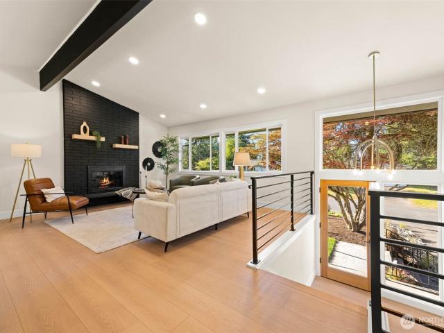 4204 th Street SW