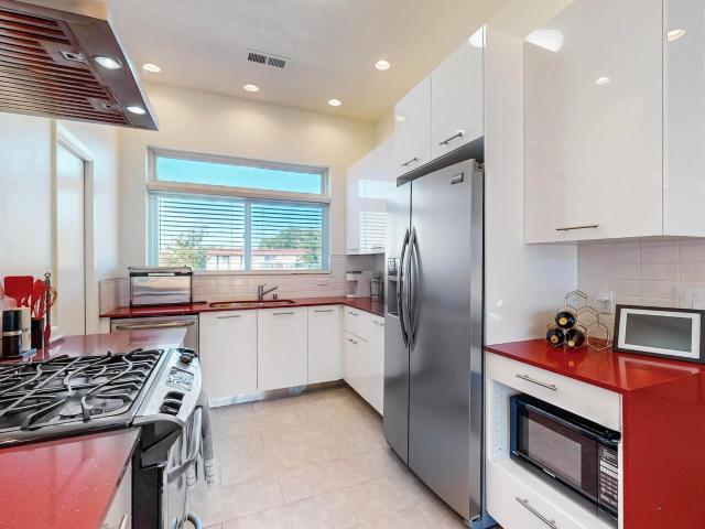 4204 Vida Verde Lane NE
