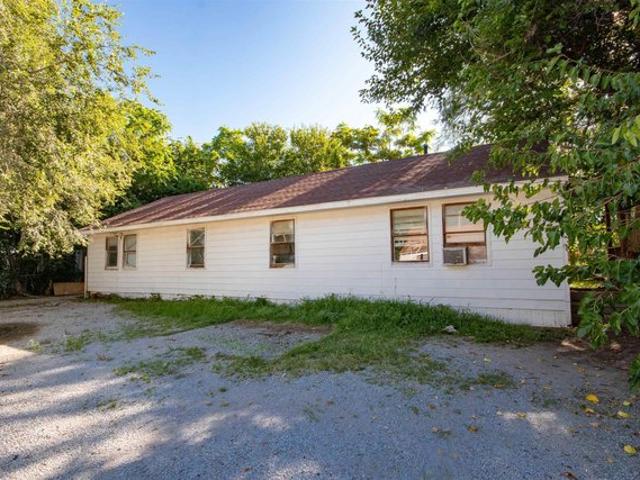 4204 4 E Wilma St, Wichita, KS 67218