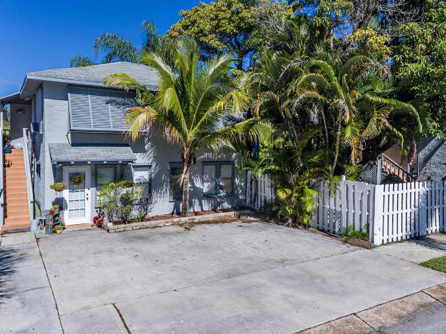 4205 N Flagler Dr, Unit 8, West Palm Beach, FL 33407 | MLS #R11140 | Compass