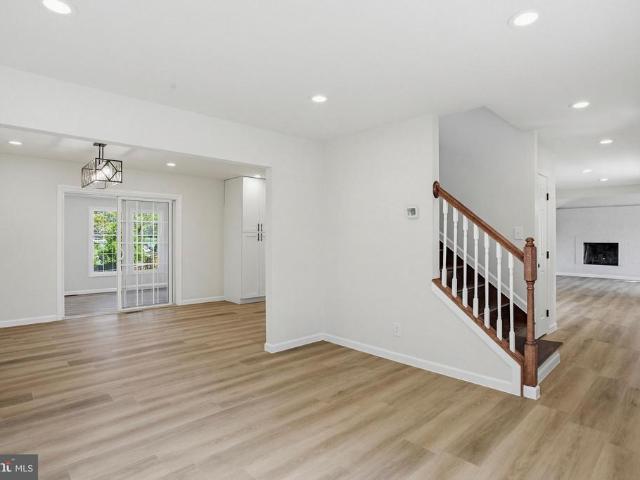 4205 Amelia Drive