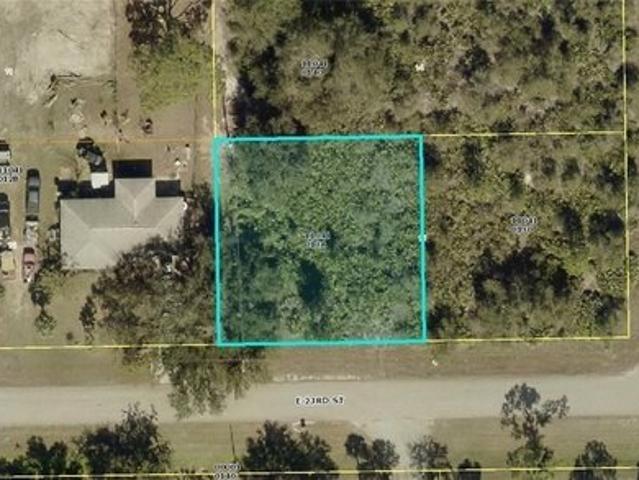 4205 E 23rd St, Alva, FL 33920