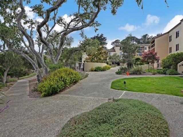 4205 Golden Oaks Ln, Monterey, CA 93940