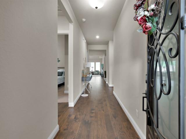 4205 Grand Oaks Wind