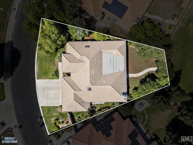 4205 Palisades Circle