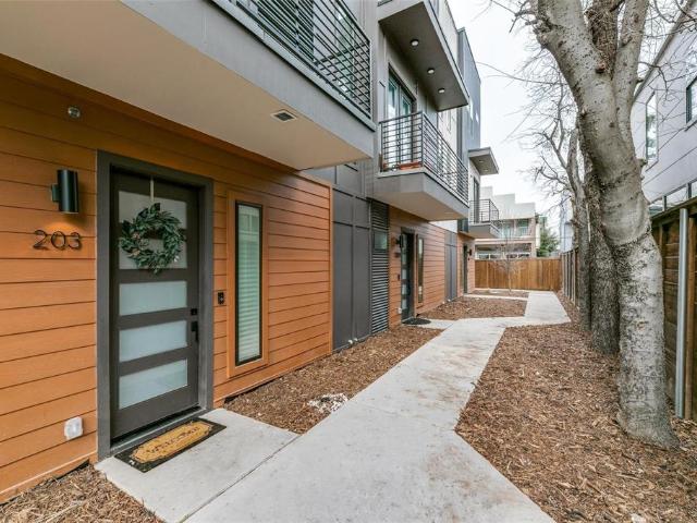 4205 Roseland Ave, Unit 203, Dallas, TX 75204 | MLS #21142 | Compass