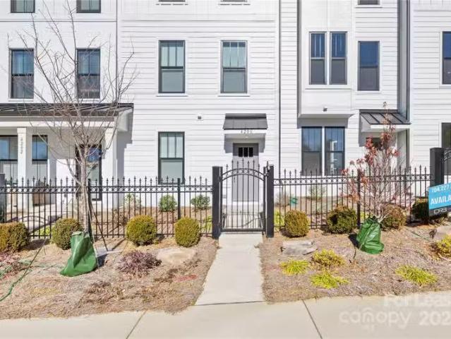 4206 Alexander Vw Drive, Charlotte, NC 28270