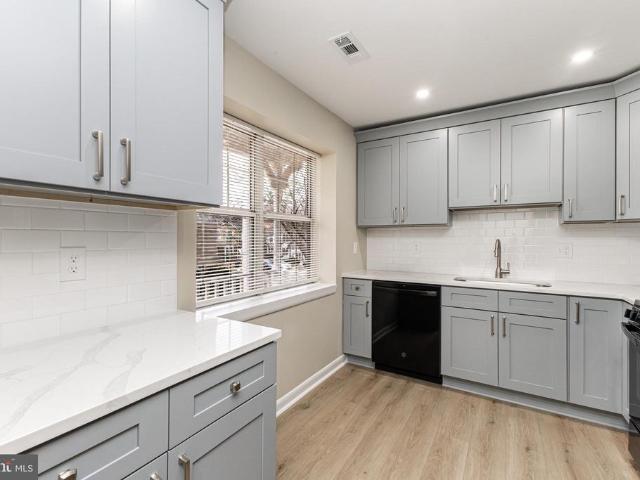 4206 Gunston Court