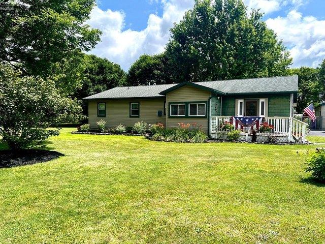 4206 Harris Rd, Sandusky, OH 44870
