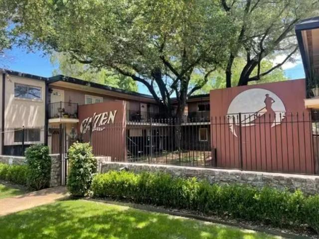 4206 Hawthorne Ave #102, Dallas, TX 75219 MLS 21202482