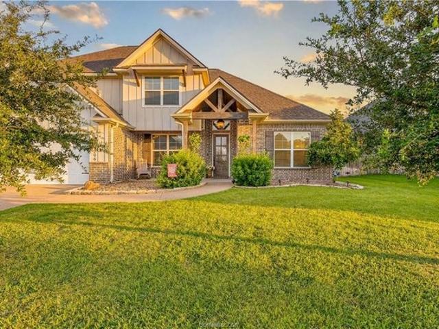 4206 Lismore Ln, College Station, TX 77845