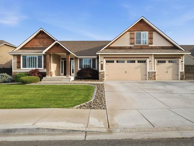 4206 Palmyra Dr, Pasco, WA 99301