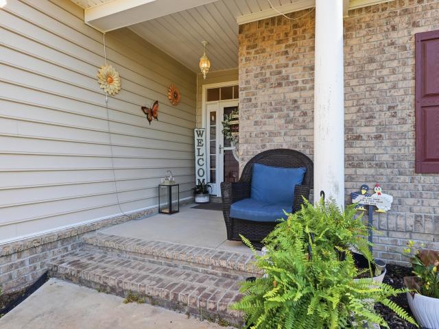 4206 Ridgewood Dr