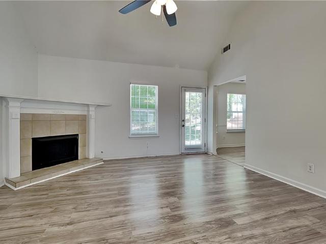 4206 Shoreside Circle